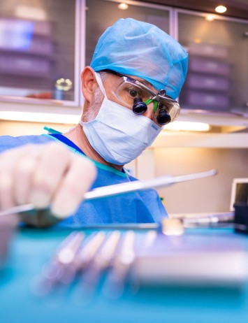 La chirurgie orale et péri-implantaire | Dr Mortier à Nancy (54000)