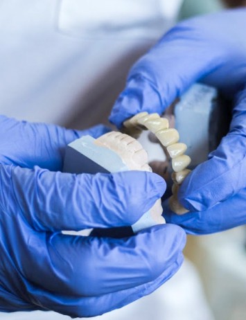 Laboratoires de prothèses | Dr Mortier | Chirurgien-dentiste à Nancy